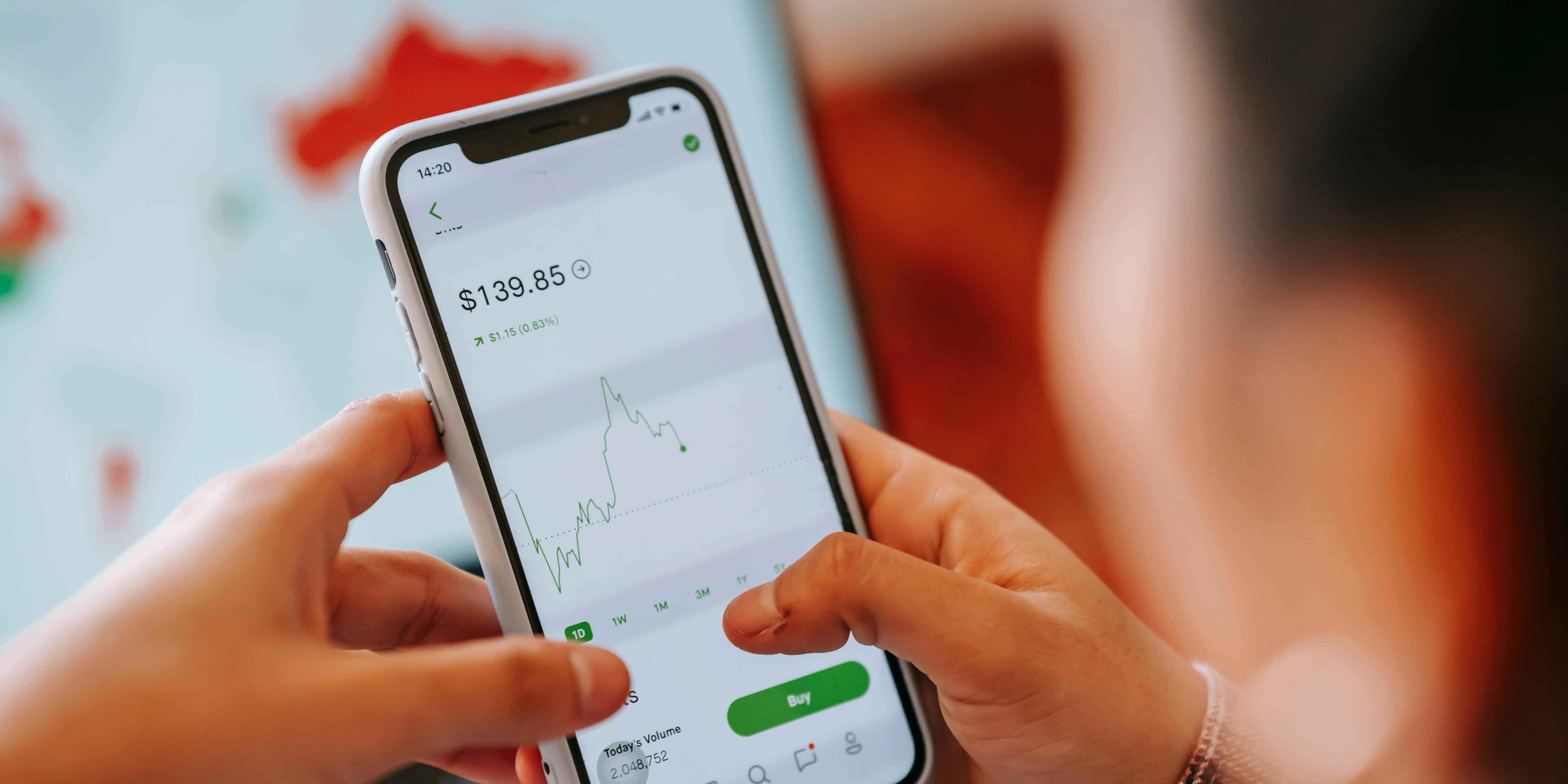 How to Manage This Uncertain Stock Market - Explosive Options